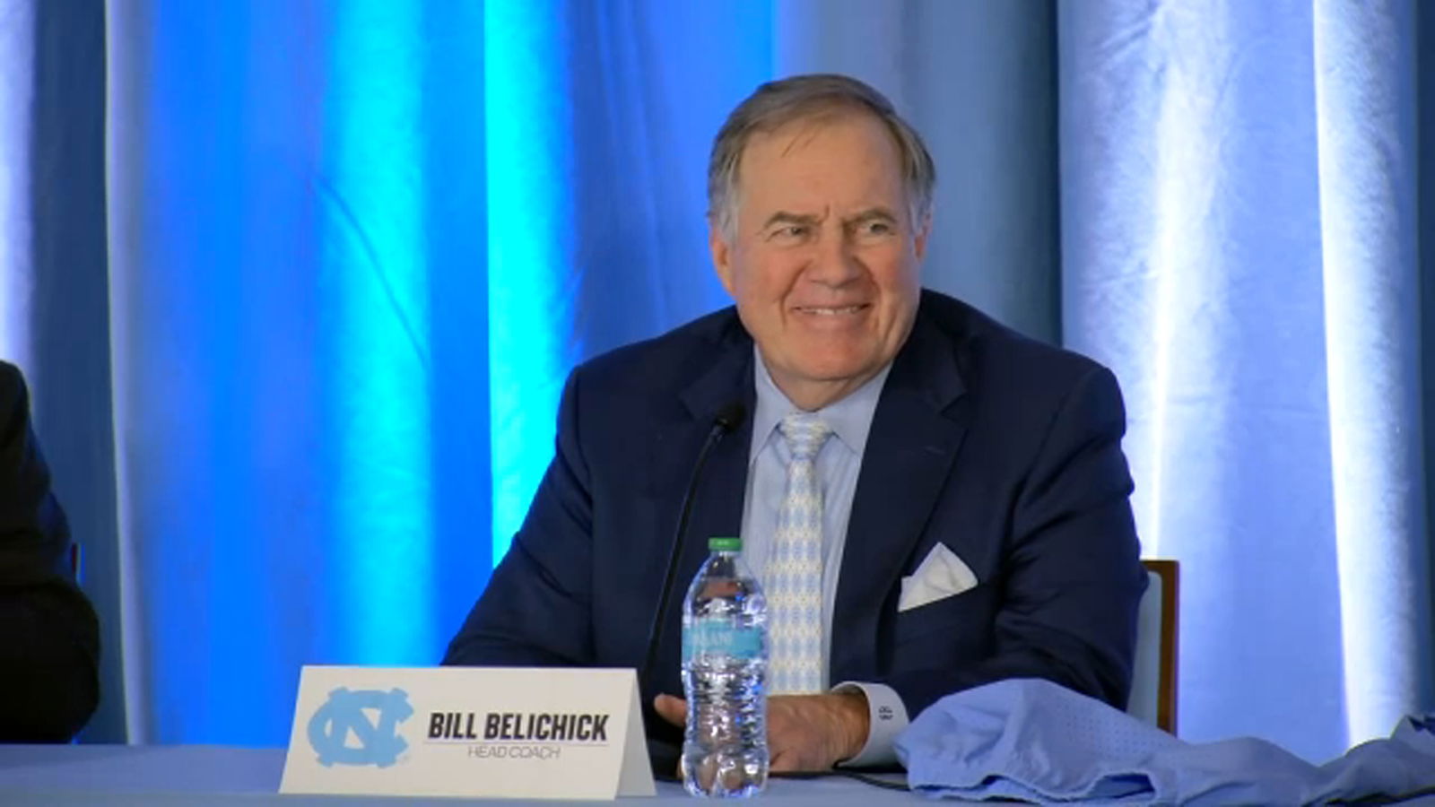 Bill Belichick Walks Away from High-Profile TV Role to Focus on College ...