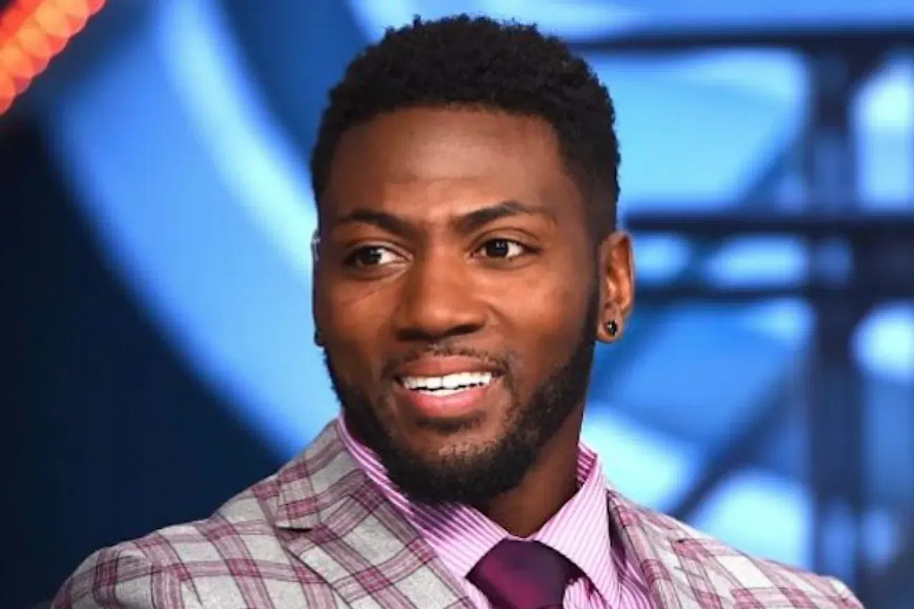 Ryan Clark Publicly Apologizes to Robert Griffin III and His Wife After Backlash Over ...