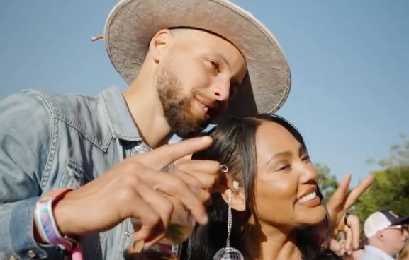 Steph Curry Goes Viral as Benson Boone’s Biggest Fan, Raps Every Lyric ...