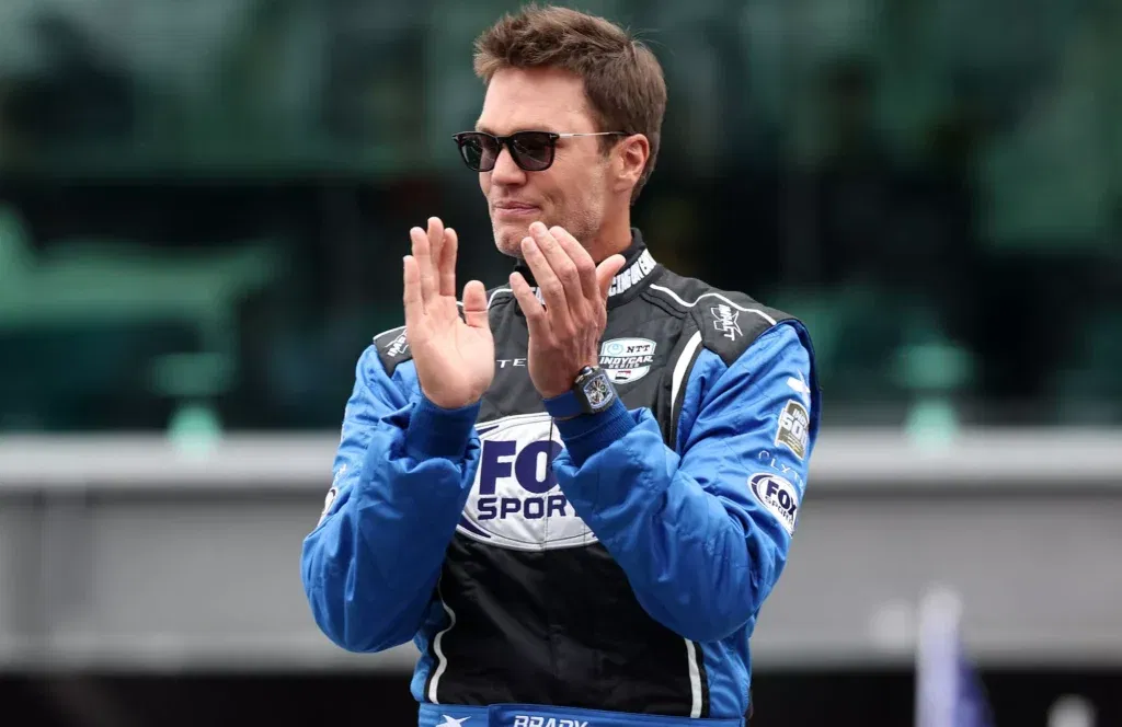 Tom Brady Met with Boos at Indy 500 Appearance — Watch the Cringe-Worthy Moment - TMSPN