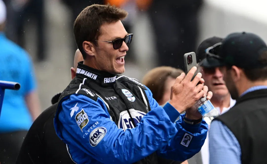 Tom Brady Fires Back at Indiana Fans After Getting Booed at Indy 500 - TMSPN