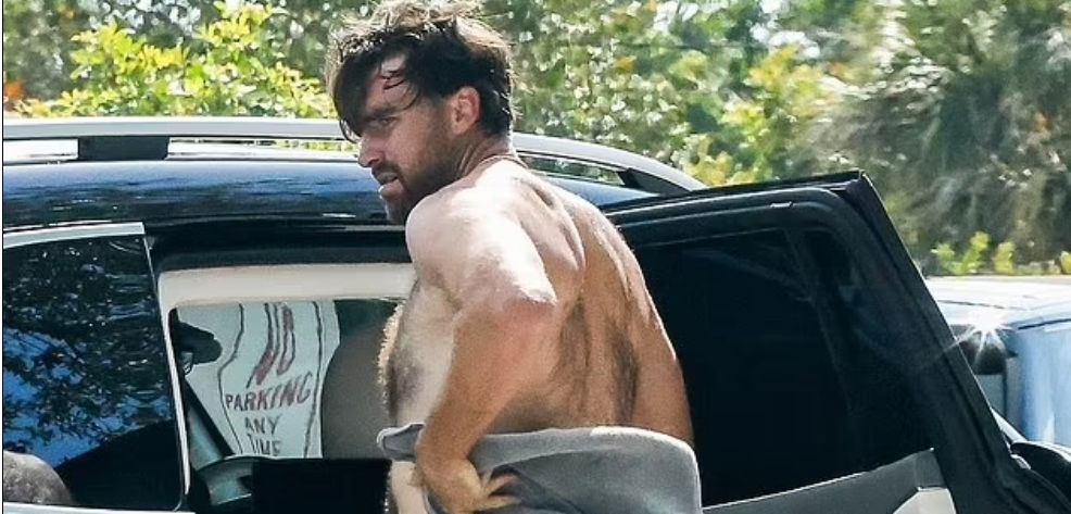 Travis Kelce Addresses His 'Extremely Hairy' Back After Viral Photos ...