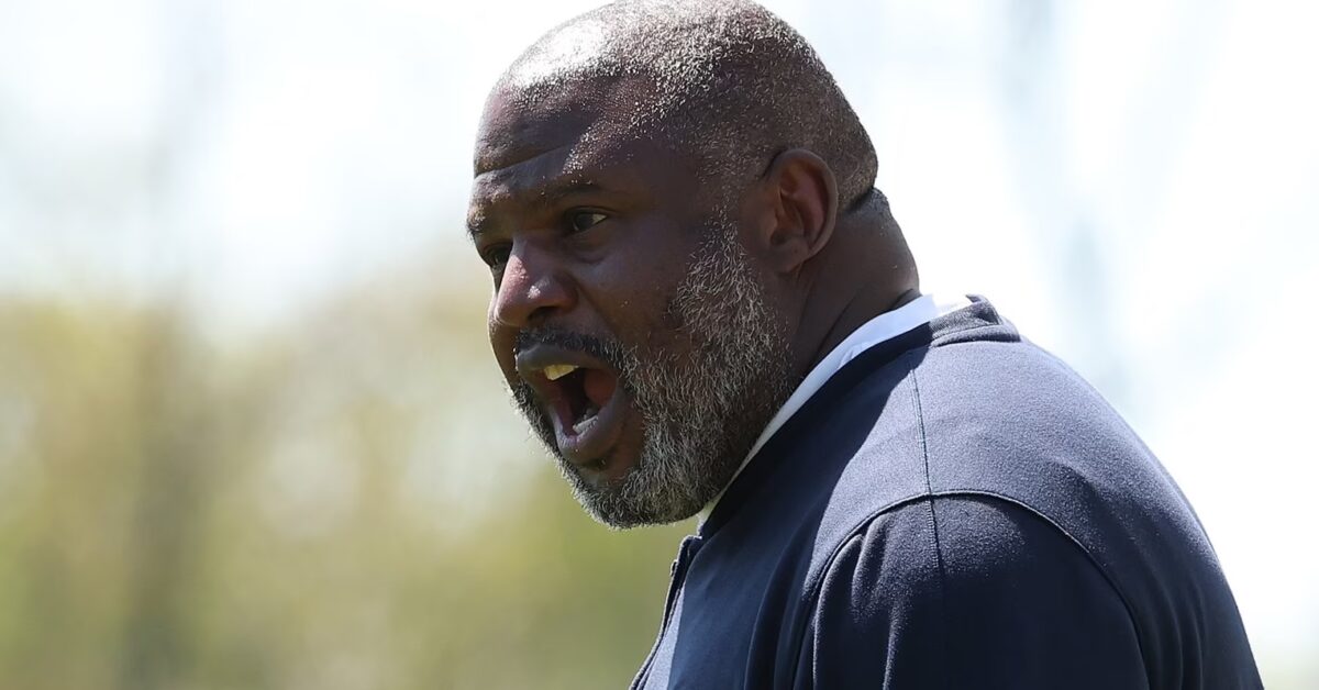 Former Chiefs Coach Eric Bieniemy Goes Off on Bears Players During ...