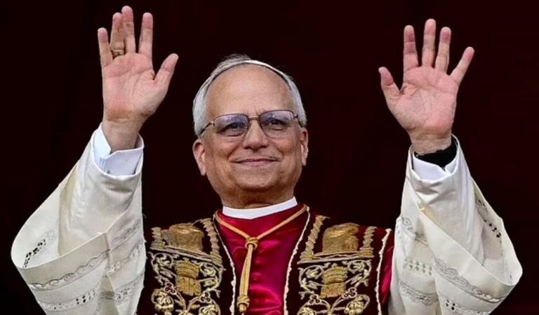 Pope Leo XIV Makes his MLB Fandom Clear with Hat Choice at the Vatican ...