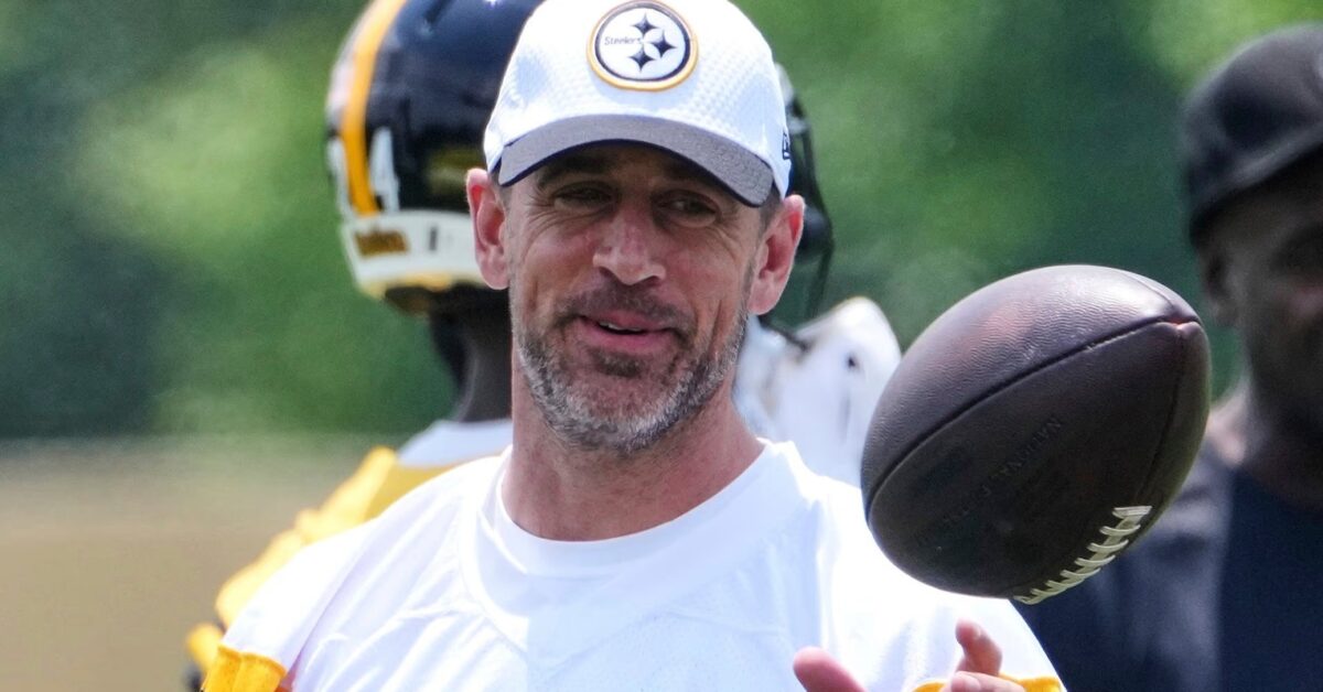 Aaron Rodgers Breaks Silence on Retirement Plans Amid Steelers Trade ...