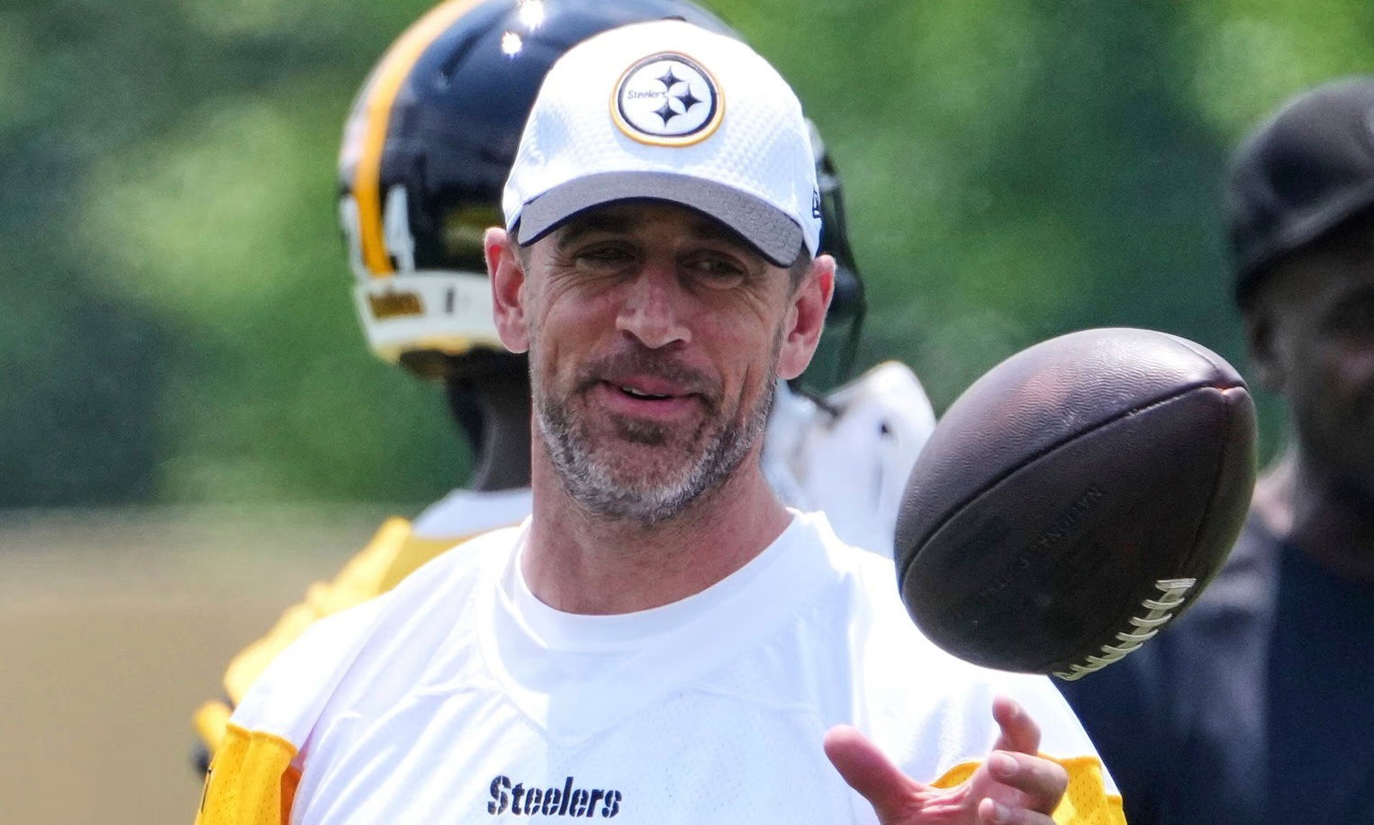 Cam Heyward Shares First Impressions of Aaron Rodgers Amid Steelers Rumors and Offseason Buzz ...