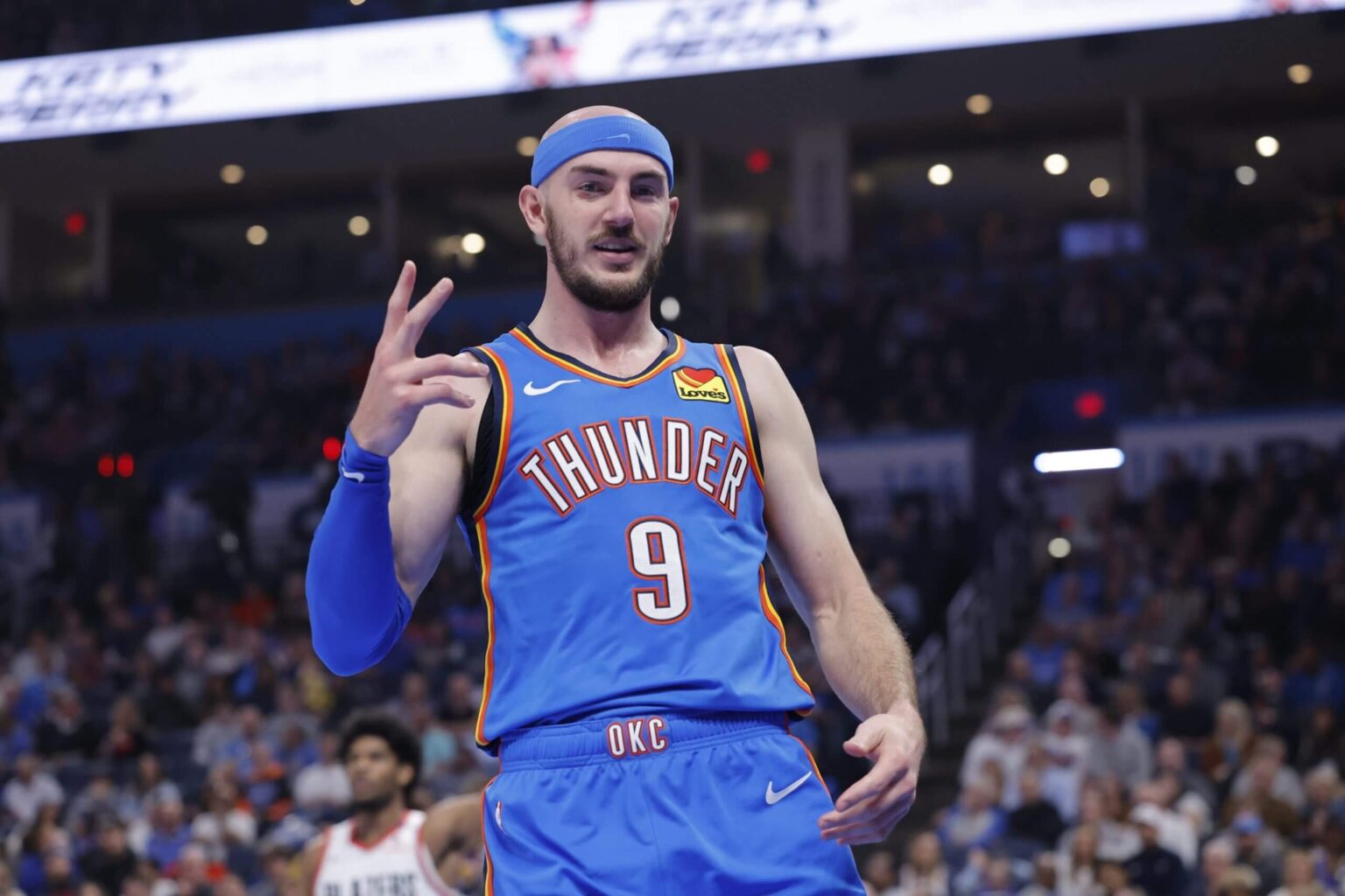 Alex Caruso Takes Subtle Jab at Lakers’ 2020 Bubble Title - TMSPN
