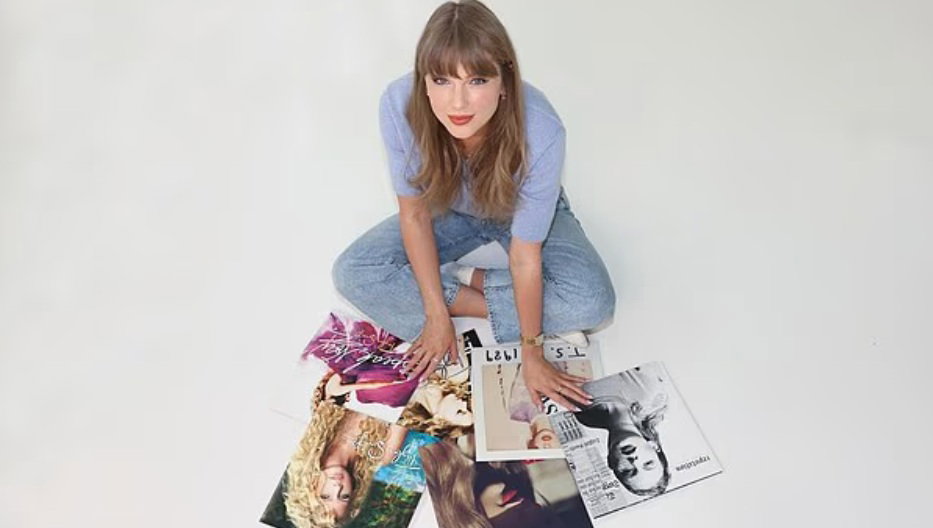 Travis Kelce Shares Sweet Reaction to Taylor Swift Reclaiming Her Music ...