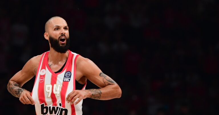 Former NBA Guard Ejected from European Finals After Obscene Gesture ...