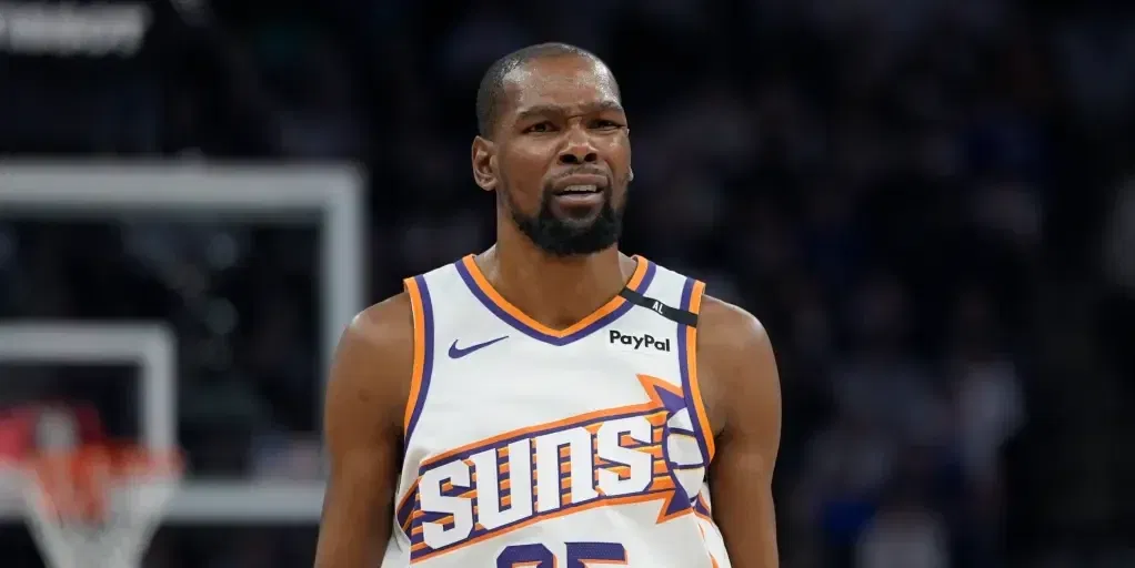 Kevin Durant Fires Back at Ex-NFL Star Over Controversial Take on NBA ...
