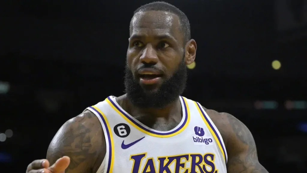 LeBron James Caught Up in NBA Mafia Gambling Scandal After Private ...