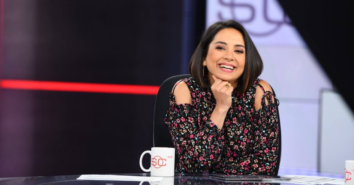 Veteran ESPN Anchor Announces Exit After Years with the Network - TMSPN