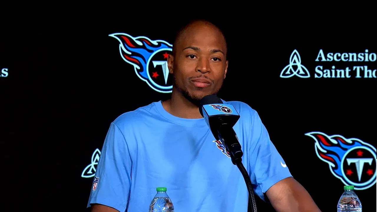 Tyler Lockett Reveals He Remained a Virgin Until 30: “I Chose to Wait for Marriage” - TMSPN