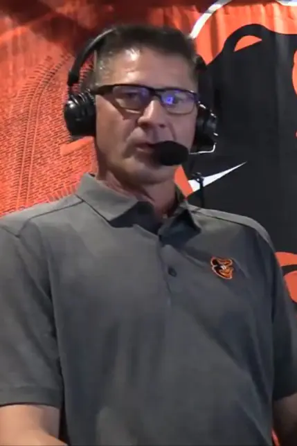 Baseball Hall of Famer Hospitalized with Serious Injuries After 25-Foot ...