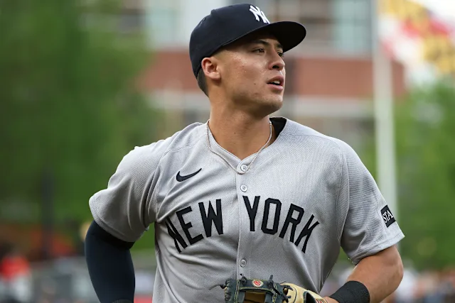 Video Captures Anthony Volpe’s Dad Unleashing Profanity at Mets Fan ...