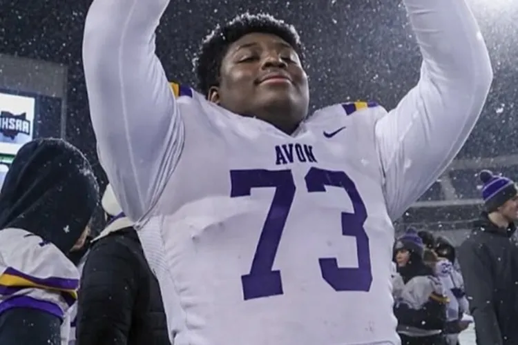 Report Reveals Cause of Death for 18-Year-Old Cincinnati Football ...