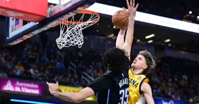 Viral Photo of Johnny Furphy’s Summer League Poster Dunk Has Fans ...