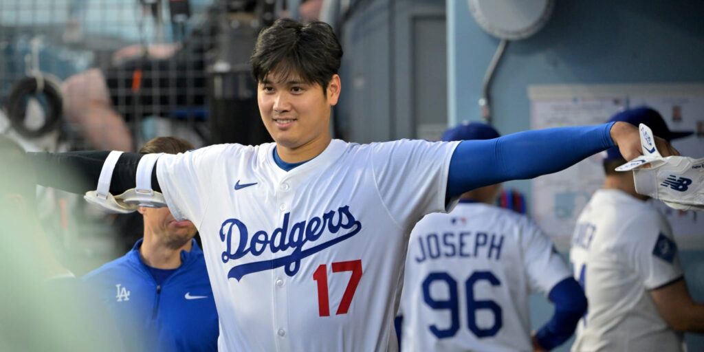 Shohei Ohtani’s Airplane Joke Goes Viral Ahead of Dodgers–Blue Jays ...