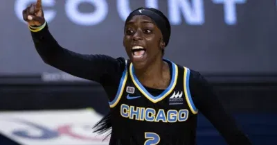 WNBA Game Delayed After Fan Taunts Mercury’s Kahleah Copper Over Wig ...