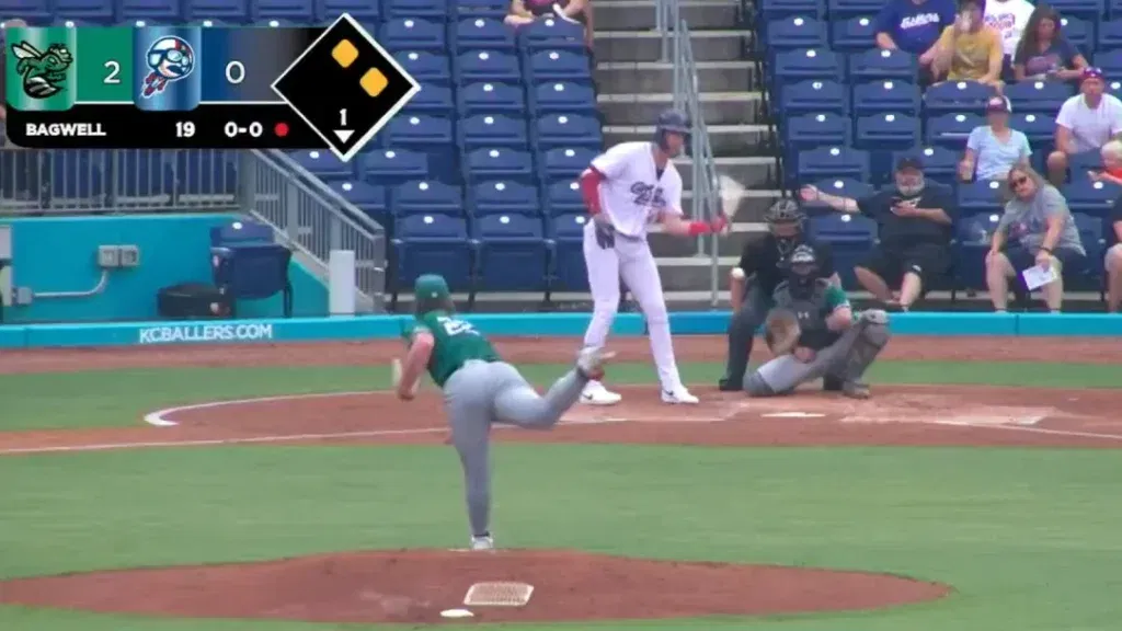 Bizarre Minor League Moment: 6-Foot-7 Slugger Drives in Run One-Handed ...