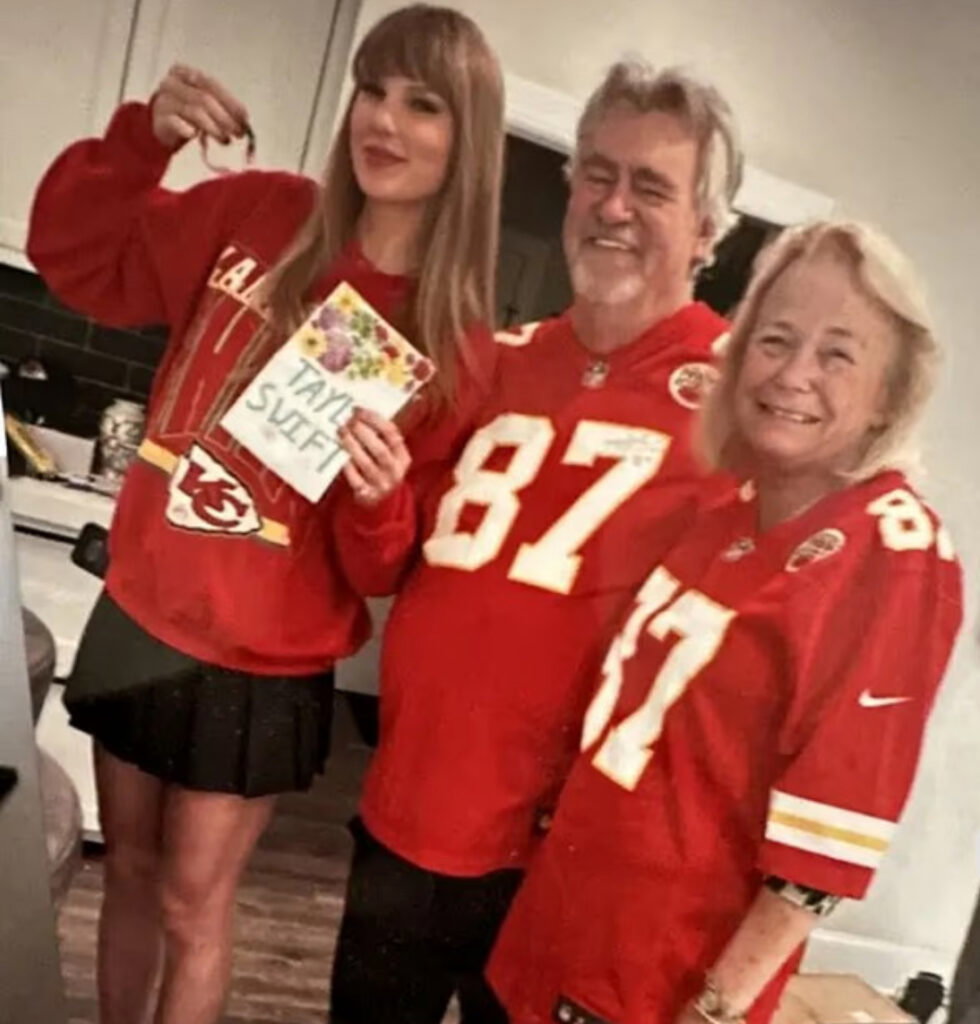Ed Kelce Posts Heartfelt Photo of Taylor Swift and Late Girlfriend as ...