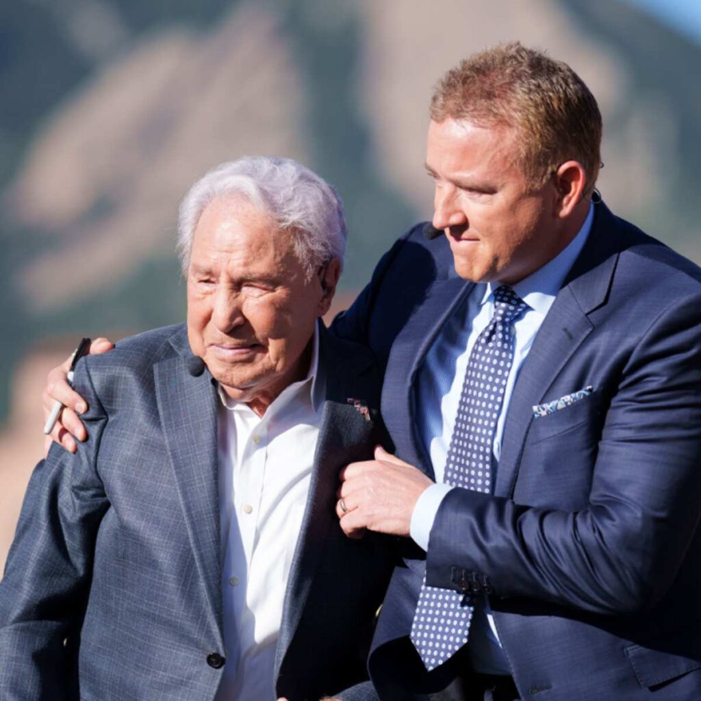 Kirk Herbstreit Brings Fans to Tears With Emotional Closing to Lee ...