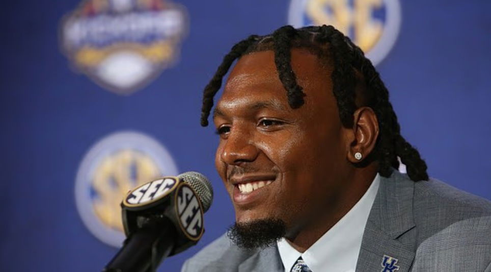 NFL Rookie Born with Six Fingers Signs with Panthers, Capping ...