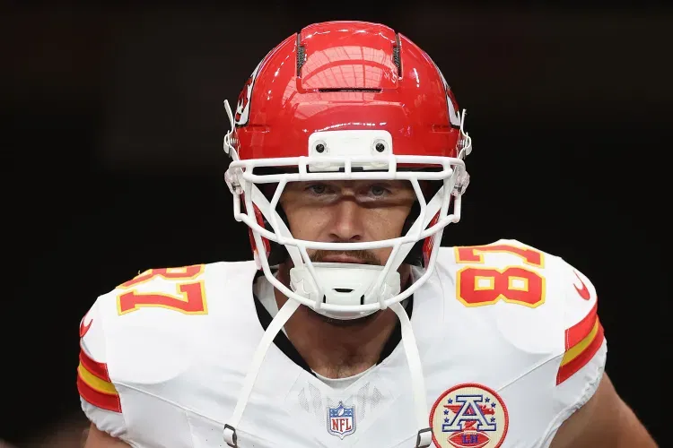 Travis Kelce Kicks Off 13th NFL Season with Game Tied to Girlfriend Taylor Swift - TMSPN