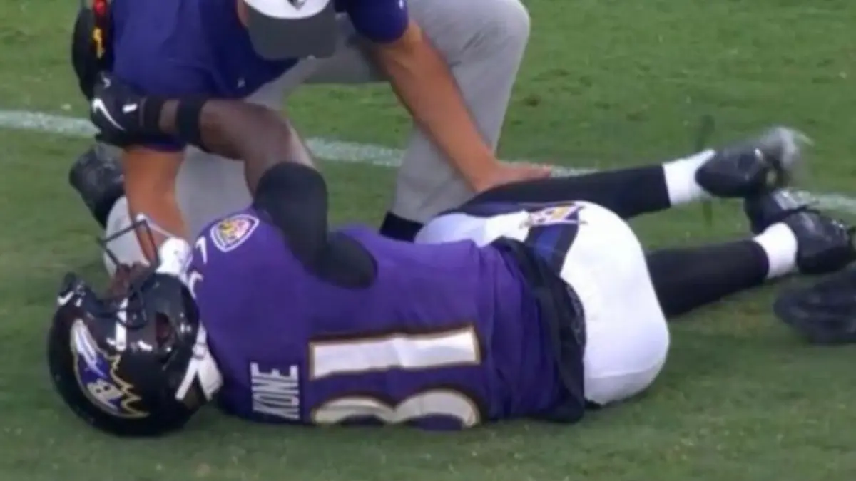 Fan Footage Captures Gruesome Leg Injury to Ravens Cornerback - TMSPN