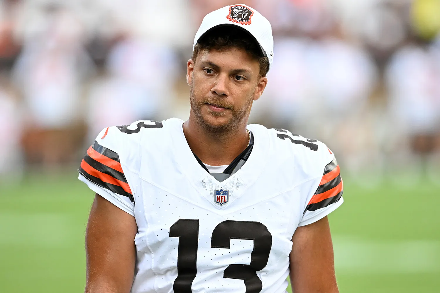 NFL WAG Goes Viral After Sharing Who She Listed as Daughter’s Emergency ...