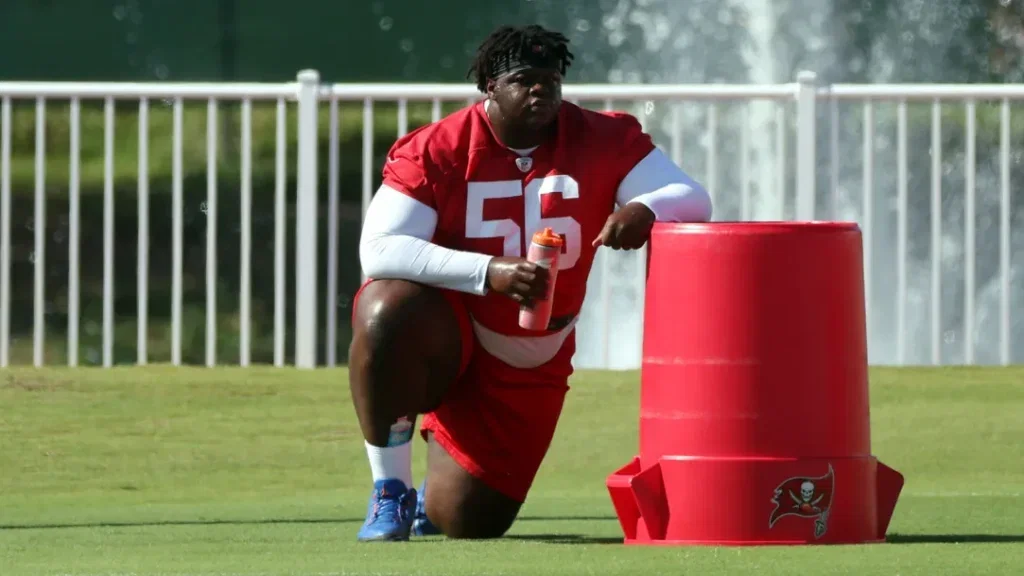 449-Pound Rookie Lineman Lands New NFL Opportunity - TMSPN