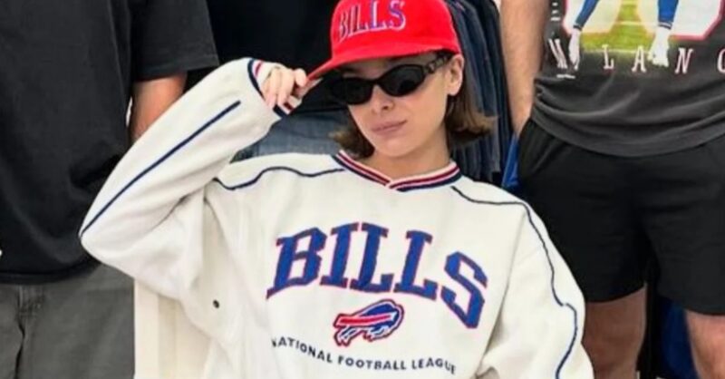 Why Hailee Steinfeld Rarely Appears on TV Cheering for NFL Husband Josh ...