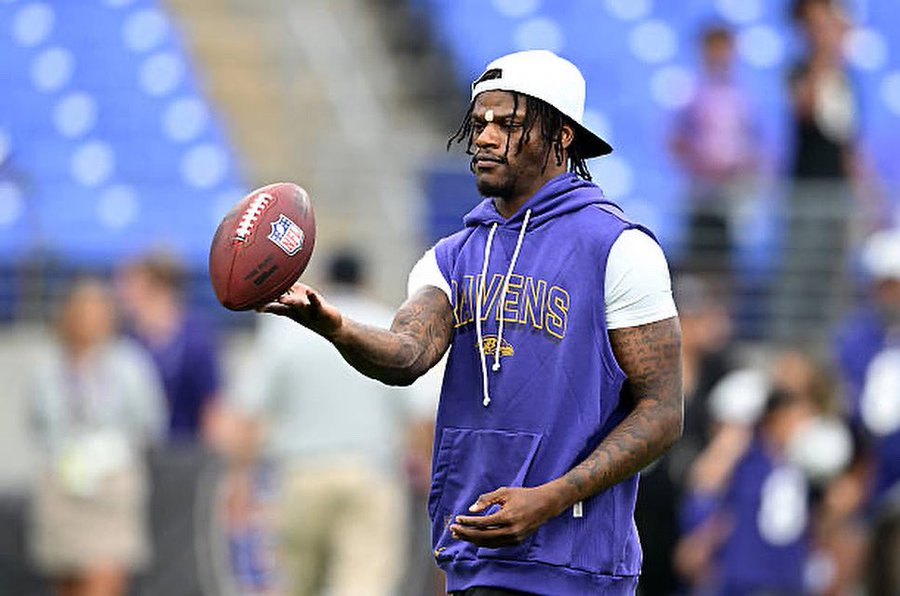 Ravens QB Lamar Jackson Managing Newly Reported Injury - TMSPN