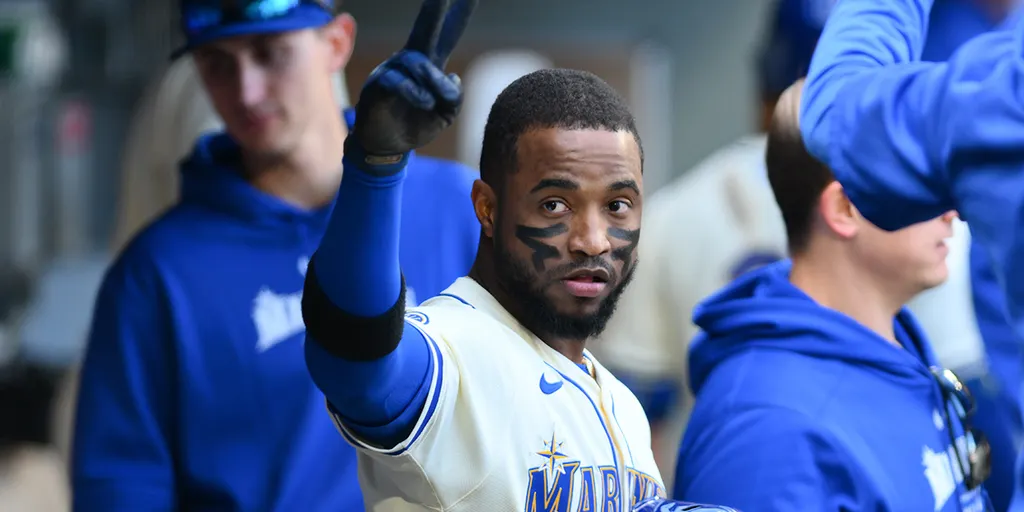 Mariners Outfielder Victor Robles Receives Startling Suspension for ...