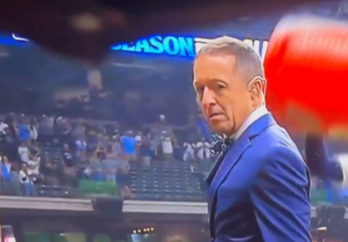 Ken Rosenthal Issues Apology to Brewers Photographer Following Viral ...