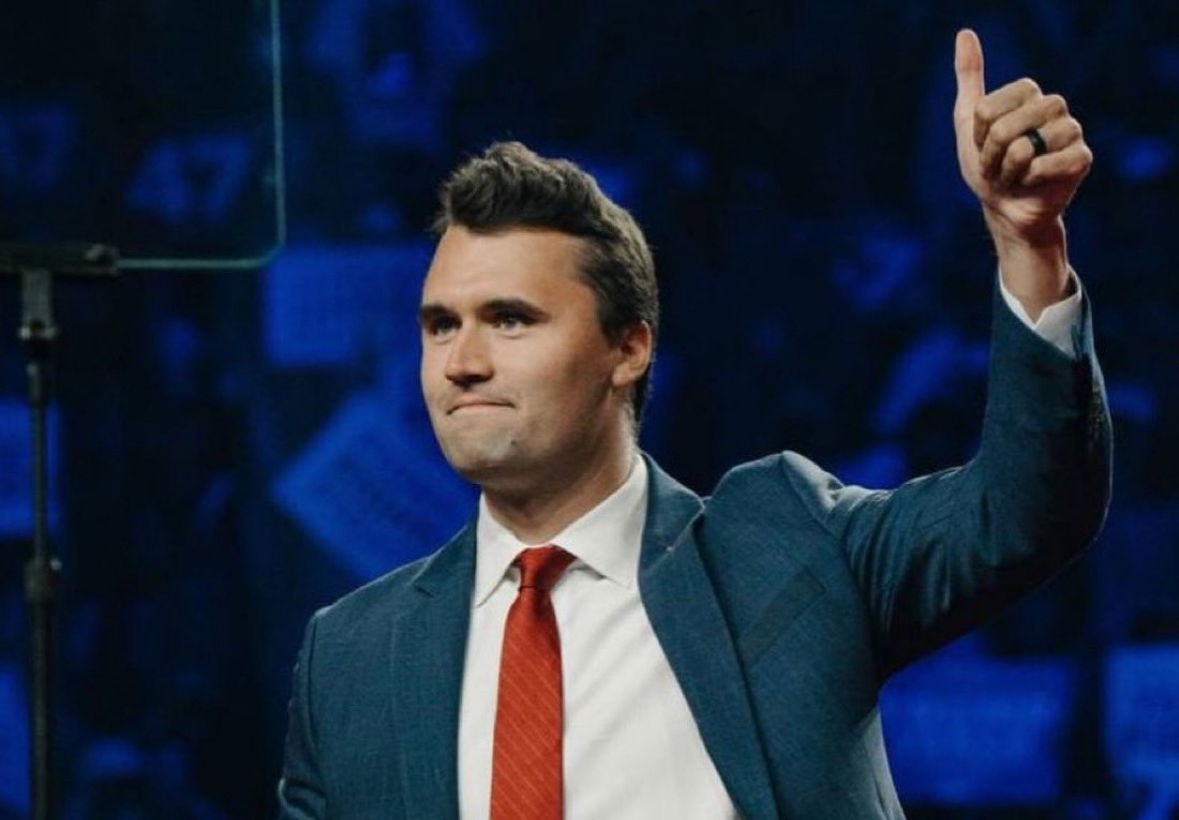 NFL Observes Moment of Silence for Charlie Kirk at Packers-Commanders ...