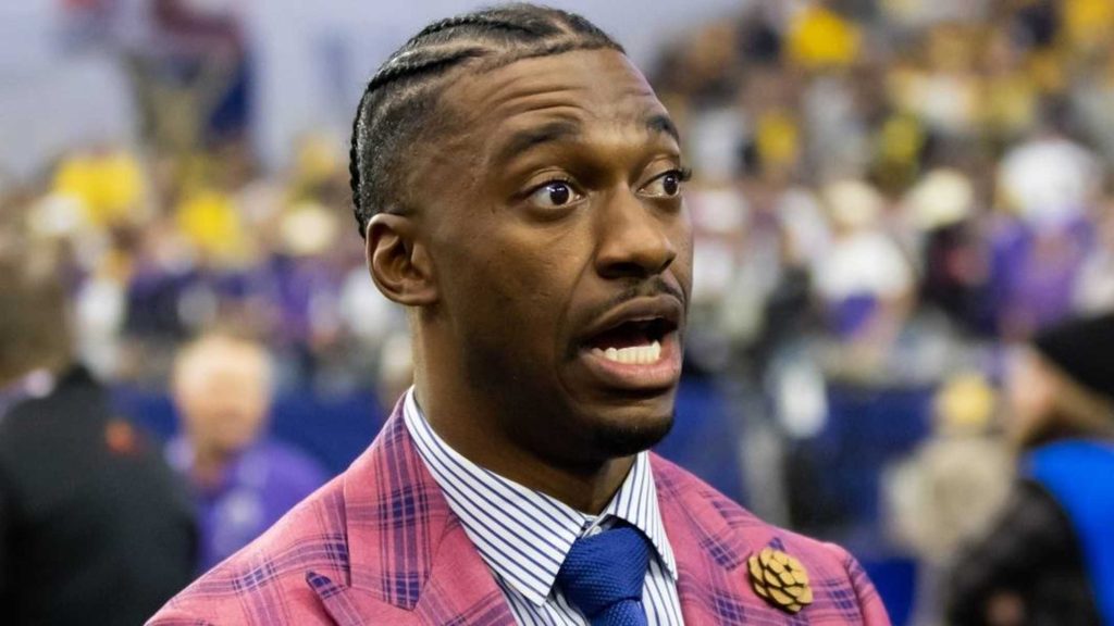 Robert Griffin III Delivers Strong Defense of Russell Wilson - TMSPN