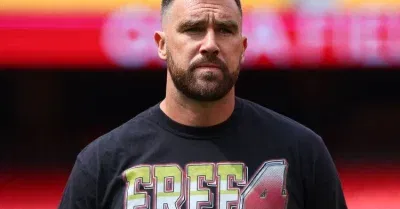 Travis Kelce Hit with $14,491 Fine for ‘Obscene Gesture’ in NFL Game ...