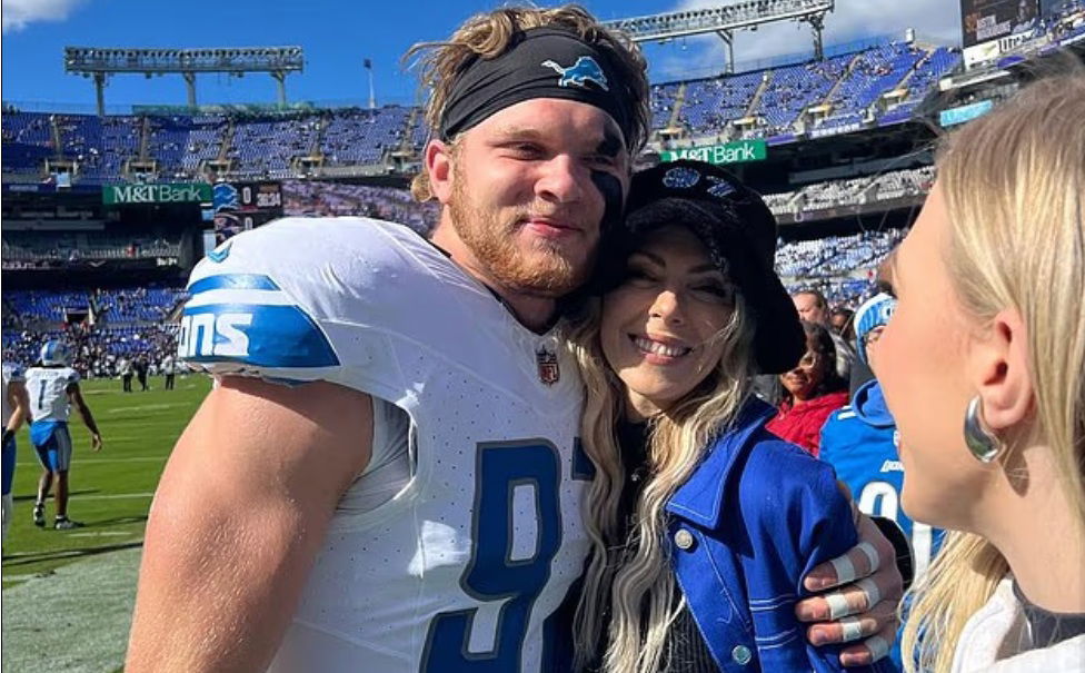 Lions Star Aidan Hutchinson’s Mom Steals the Spotlight as Cameras Capture Her in the Stands - TMSPN