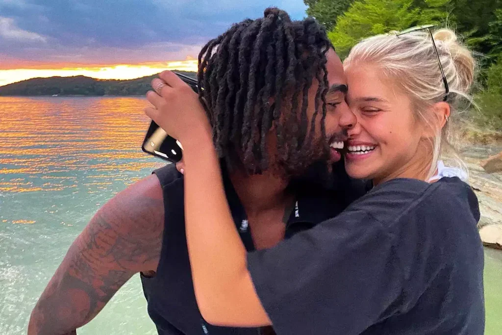 Dallas Mavericks Guard D’Angelo Russell Announces Engagement to ...