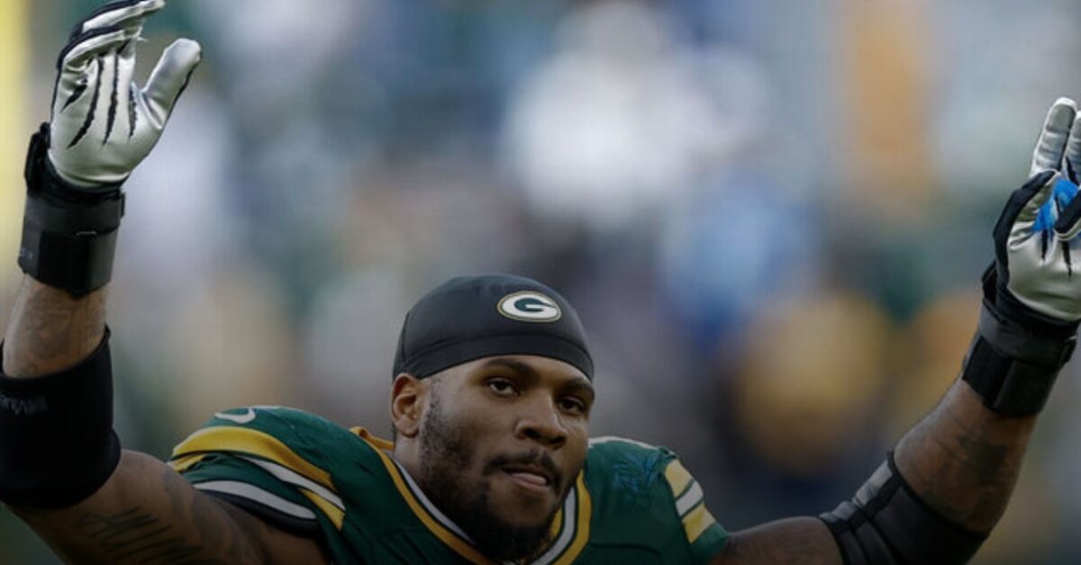 Micah Parsons Blasts Cowboys for Trading Him Right Before Season: Calls Move “Outrageous” - TMSPN