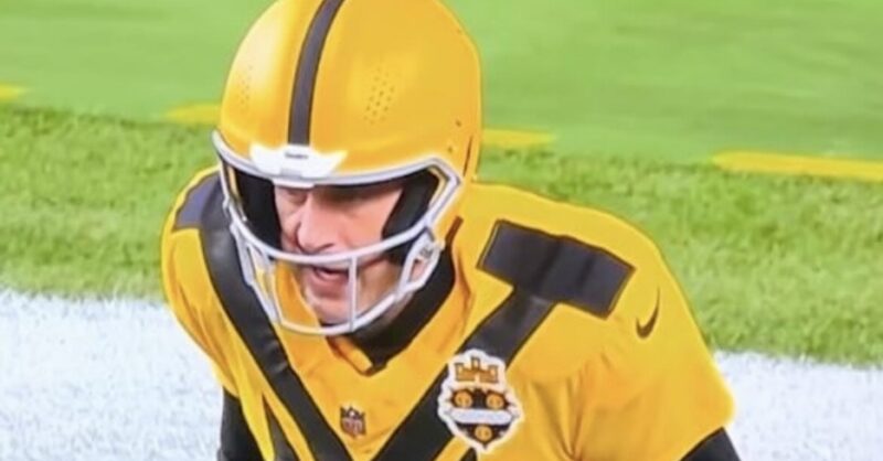 Aaron Rodgers Stays Silent on His Wife While Opening Up About His Other ...