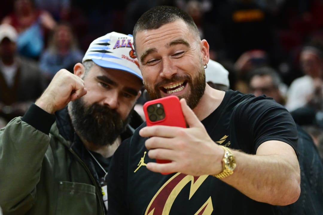 Kelce Brothers Go Full 2016 Throwback With Dramatically Different Looks ...