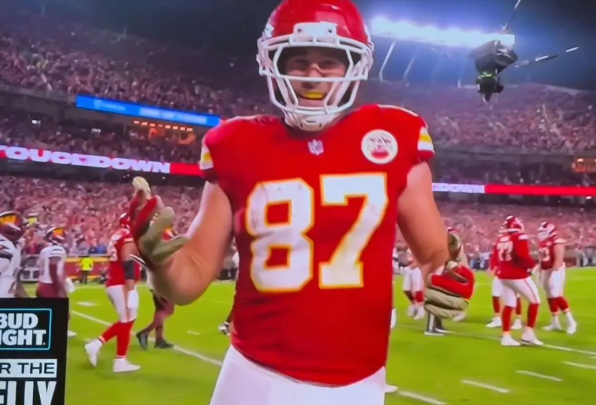 Watch Travis Kelce Celebrate 100th Touchdown with ‘Fate of Ophelia ...