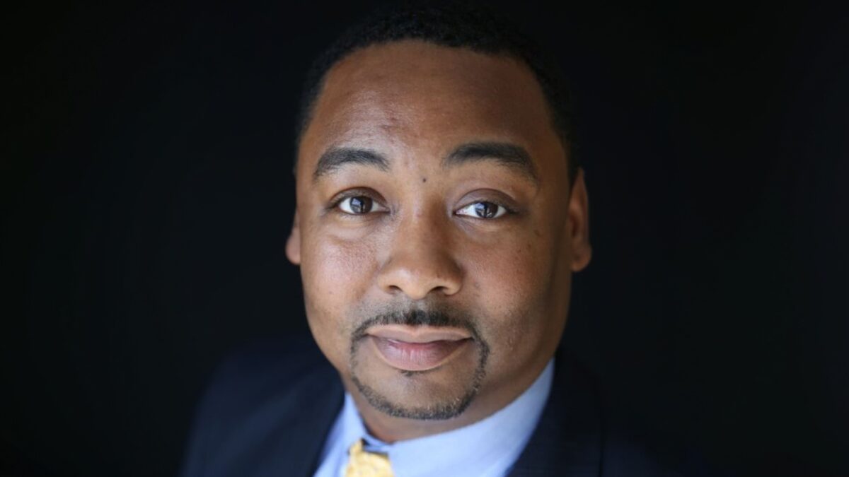 Former Atlanta Hawks Executive Accused of Embezzling Millions in Team ...