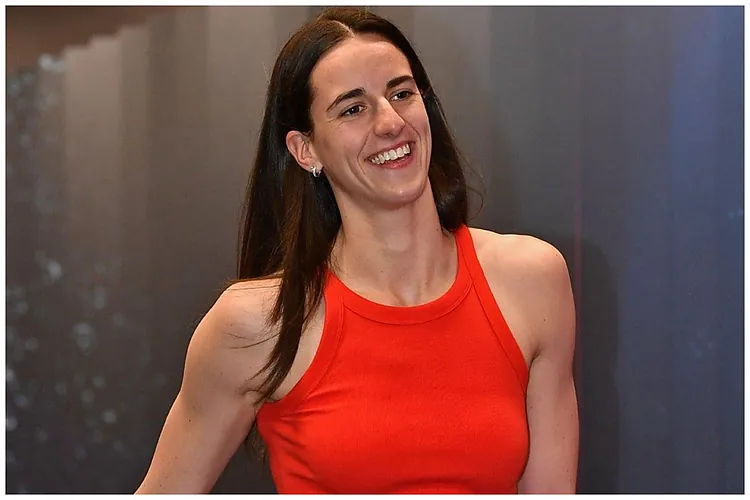 Caitlin Clark Cashes In: $16M in Endorsements Far Surpasses Her WNBA ...