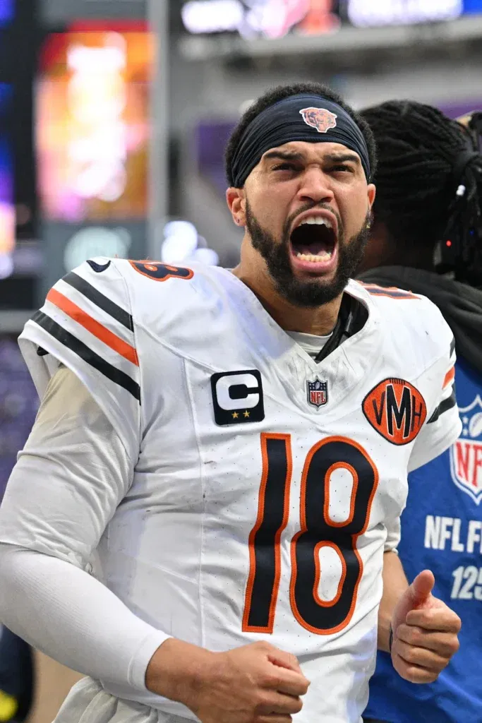 Chicago’s Wieners Circle Hosting Caleb Williams Look-Alike Contest - TMSPN