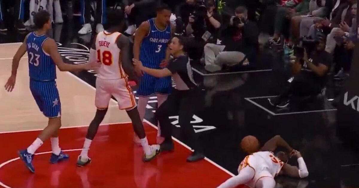 Desmond Bane Ejected After Strange Flagrant Foul Stuns Fans - TMSPN
