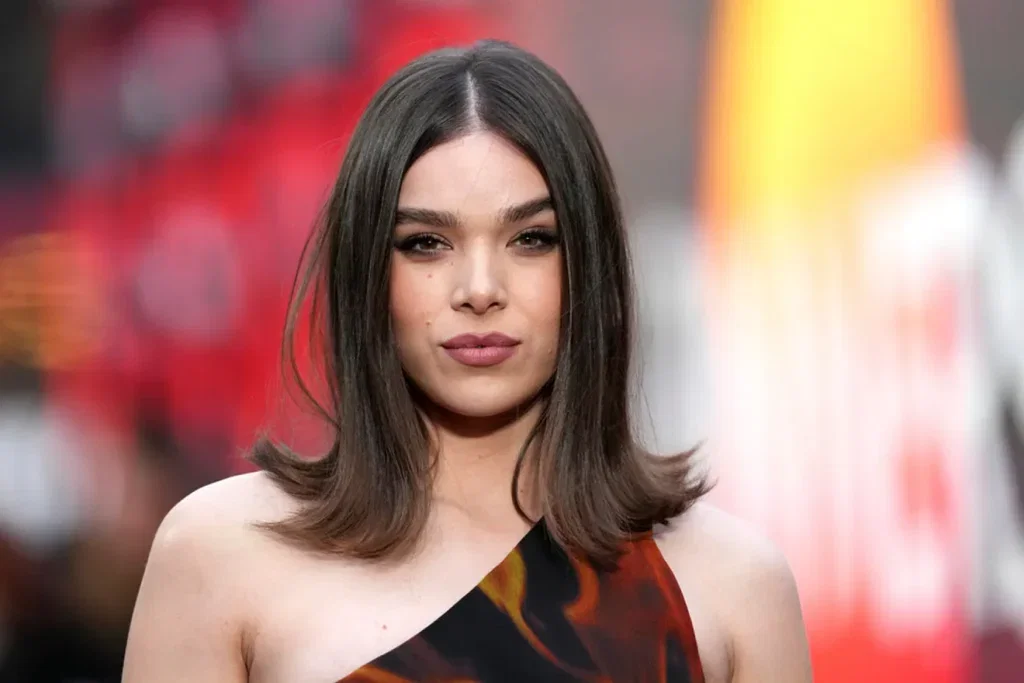 Hailee Steinfeld Shares the Name of Her and Josh Allen’s Baby Girl - TMSPN