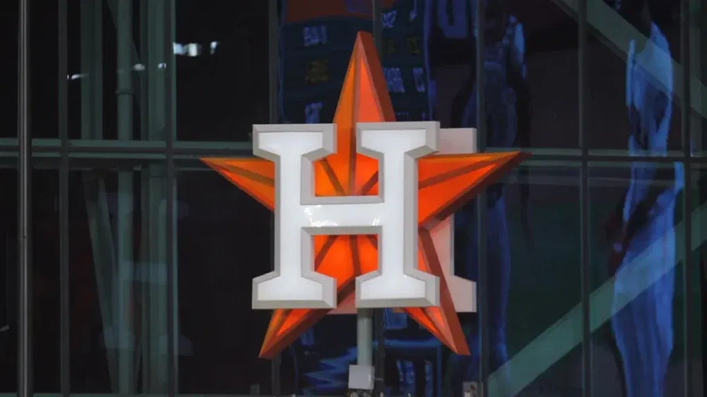 Astros Deal Away Key Contributor From Their Championship Roster - TMSPN
